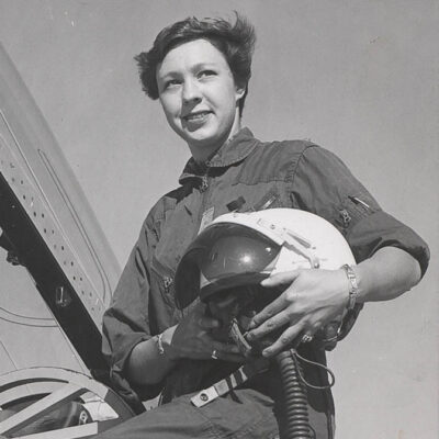 Helen Arney – Comedian. Writer. Presenter. Geek Songstress